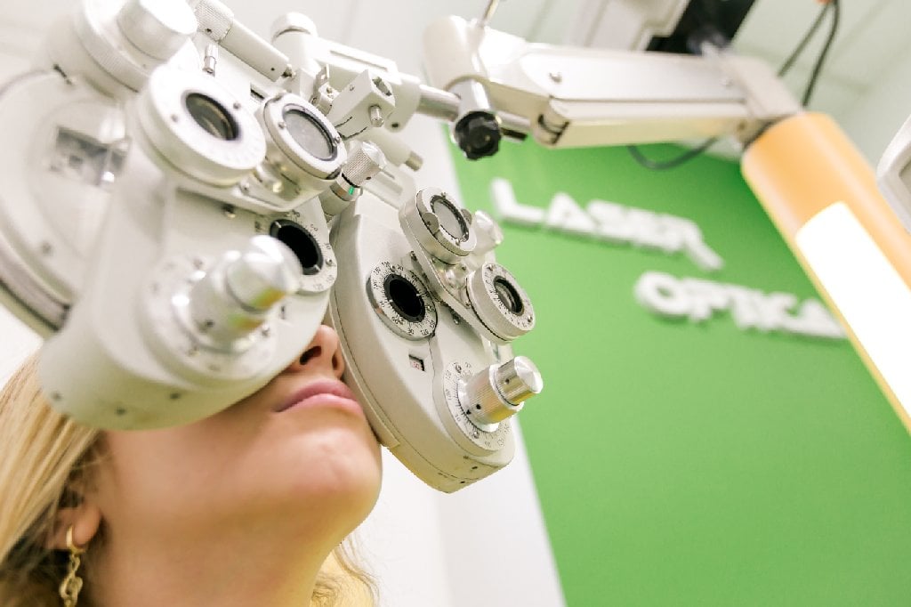 Servicii Optică Medicală Bacău - Laser Optica